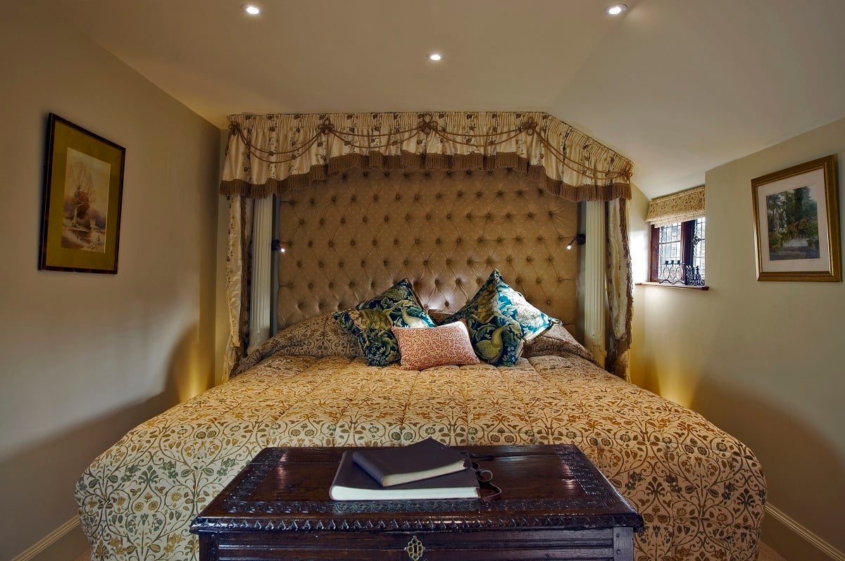 Hever Castle Bed and Breakfast Opens Anne Boleyn Wing