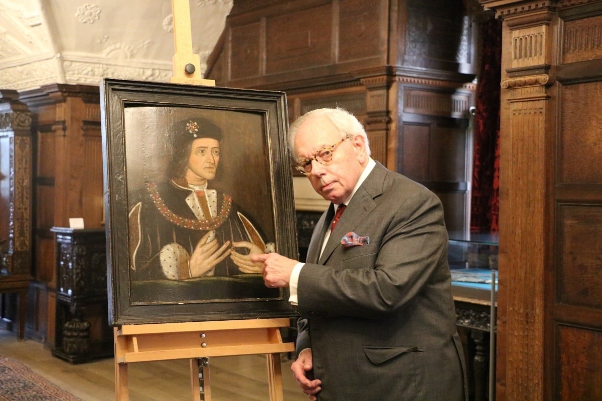 Portrait of Richard III goes on public display for the first time ...